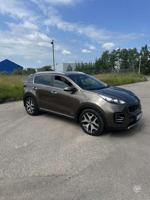 Brūns Kia Sportage 2018 Viļņa, ar dzinēja tilpumu 2.00 L un nobraukumu 196 tūkst. km par 18000 €, foto 6 vietnē AUTOMOTO.COM.LV
