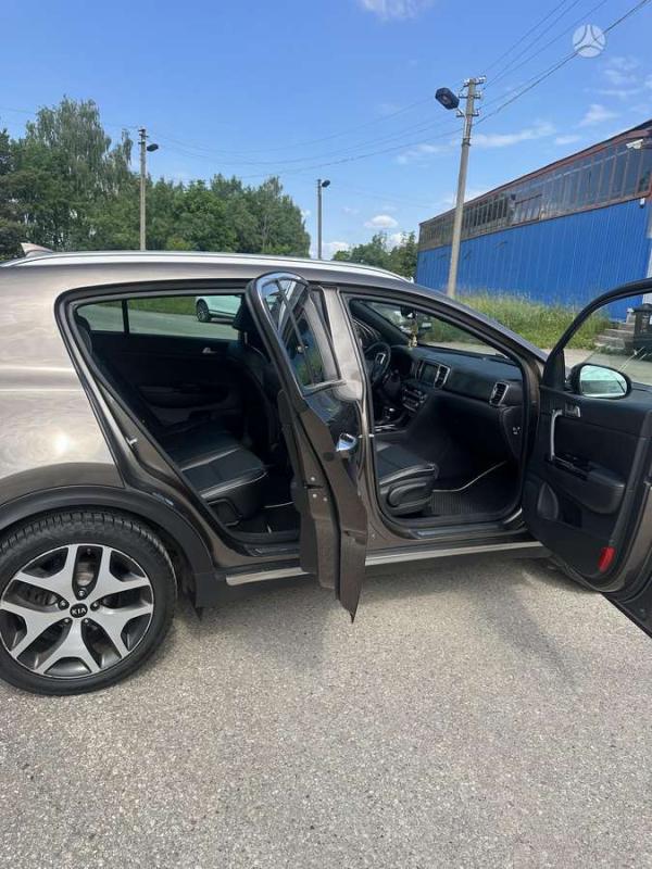 Brūns Kia Sportage 2018 Viļņa, ar dzinēja tilpumu 2.00 L un nobraukumu 196 tūkst. km par 18000 €, foto 10 vietnē AUTOMOTO.COM.LV