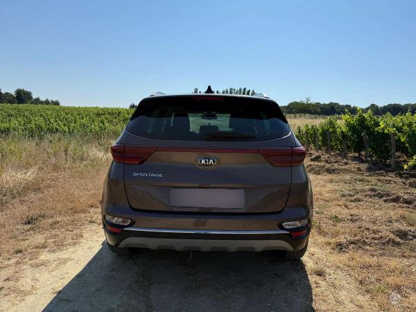 Коричневый Киа Sportage 2018 в Вильнюс, объемом двигателя 1.60 л и пробегом 121 тыс. км за 15300 €, фото 6 на AUTOMOTO.COM.LV