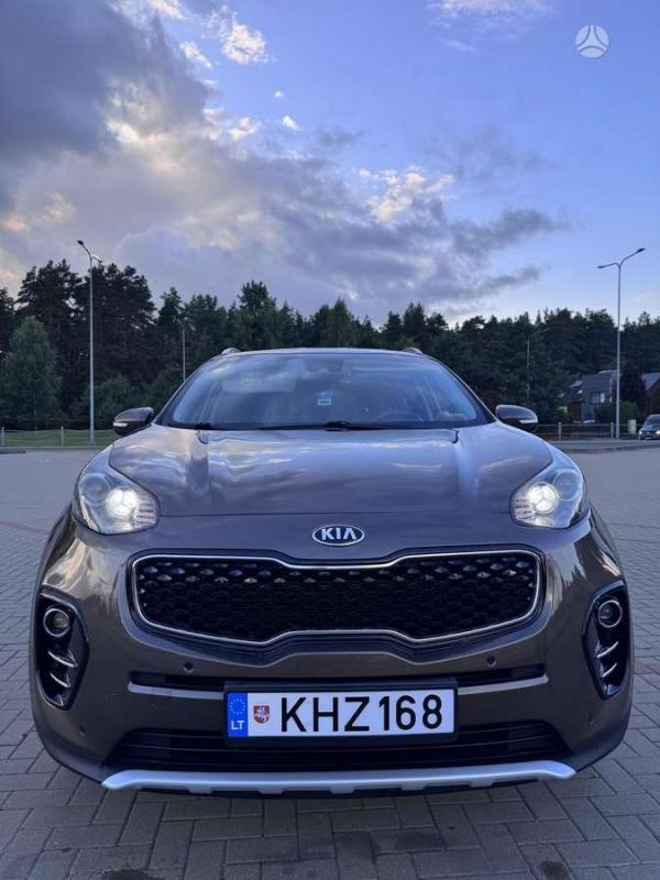Brūns Kia Sportage 2018 Druskininkai, ar dzinēja tilpumu 1.59 L un nobraukumu 128 tūkst. km par 13650 €, foto 1 vietnē AUTOMOTO.COM.LV