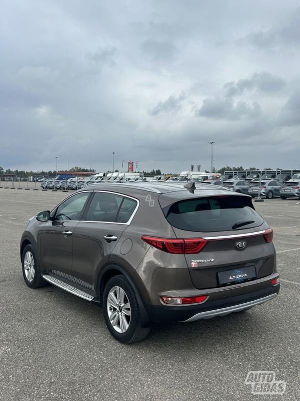 Коричневый Киа Sportage 2018 в Вильнюс, объемом двигателя 1.60 л и пробегом 130 тыс. км за 13900 €, фото 10 на AUTOMOTO.COM.LV