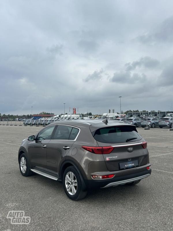 Коричневый Киа Sportage 2018 в Вильнюс, объемом двигателя 1.60 л и пробегом 130 тыс. км за 13900 €, фото 11 на AUTOMOTO.COM.LV