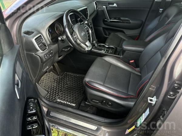 Brown Kia Sportage 2020 in Riga, with an engine capacity of 1.60 L and mileage of 179 thousand km for 13700 €, photo 10 on AUTOMOTO.COM.LV