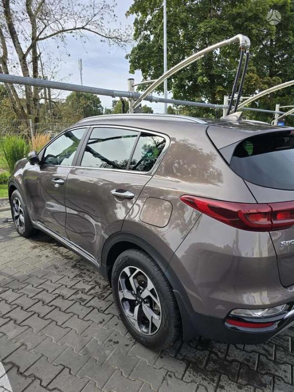 Коричневый Киа Sportage 2020 в Вильнюс, объемом двигателя 1.59 л и пробегом 40 тыс. км за 17000 €, фото 6 на AUTOMOTO.COM.LV