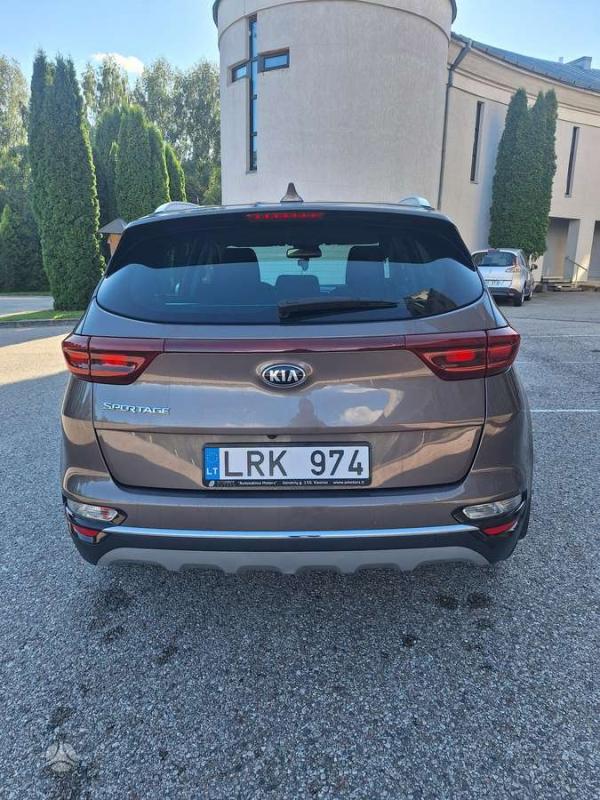 Brūns Kia Sportage 2021 Alīta, ar dzinēja tilpumu 1.59 L un nobraukumu 73 tūkst. km par 19900 €, foto 6 vietnē AUTOMOTO.COM.LV