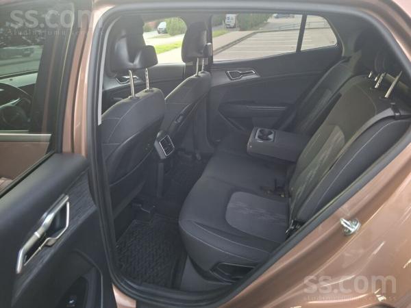 Коричневый Киа Sportage 2022 в Салдус, объемом двигателя 1.60 л и пробегом 60 тыс. км за 19000 €, фото 8 на AUTOMOTO.COM.LV