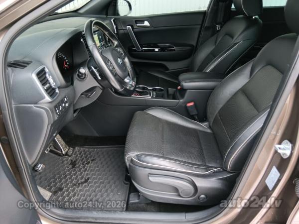 Brūns Kia Sportage 2018 Tallina, ar dzinēja tilpumu 2.00 L un nobraukumu 109 tūkst. km par 16490 €, foto 6 vietnē AUTOMOTO.COM.LV