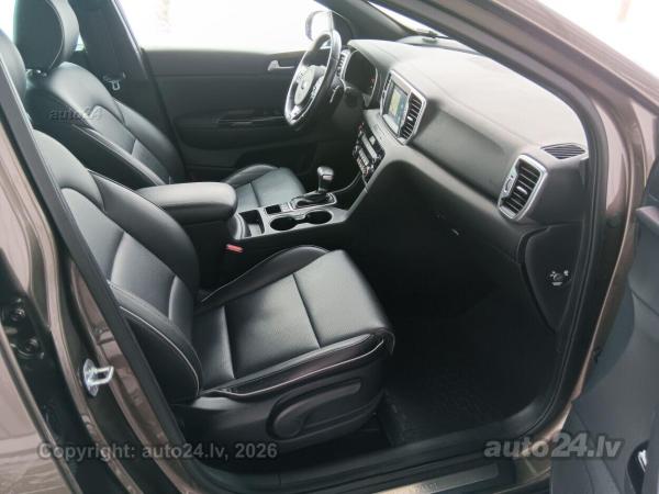 Brūns Kia Sportage 2018 Tallina, ar dzinēja tilpumu 2.00 L un nobraukumu 109 tūkst. km par 16490 €, foto 8 vietnē AUTOMOTO.COM.LV