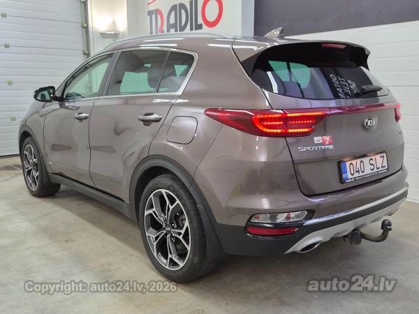 Brown Kia Sportage 2021 in Haapsalu, with an engine capacity of 1.60 L and mileage of 149 thousand km for 17900 €, photo 6 on AUTOMOTO.COM.LV