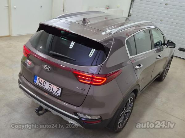 Brown Kia Sportage 2021 in Haapsalu, with an engine capacity of 1.60 L and mileage of 149 thousand km for 17900 €, photo 9 on AUTOMOTO.COM.LV