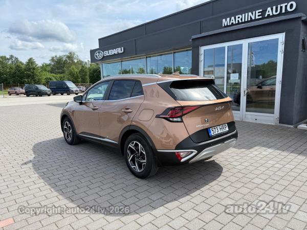 Brown Kia Sportage 2022 in Johvi, with an engine capacity of 1.60 L and mileage of 28 thousand km for 17900 €, photo 5 on AUTOMOTO.COM.LV