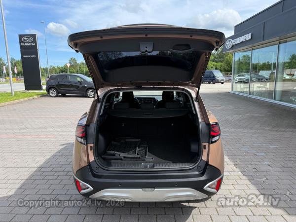 Brown Kia Sportage 2022 in Johvi, with an engine capacity of 1.60 L and mileage of 28 thousand km for 17900 €, photo 6 on AUTOMOTO.COM.LV