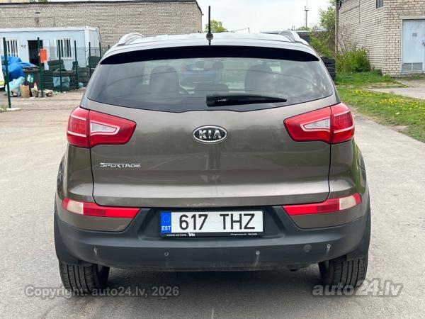 Brūns Kia Sportage 2010 Narva, ar dzinēja tilpumu 2.00 L un nobraukumu 228 tūkst. km par 4999 €, foto 7 vietnē AUTOMOTO.COM.LV