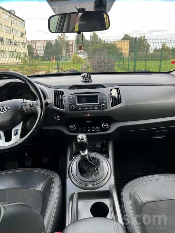 Коричневый Киа Sportage 2011 в Елгава, объемом двигателя 2.00 л и пробегом 213 тыс. км за 5900 €, фото 3 на AUTOMOTO.COM.LV