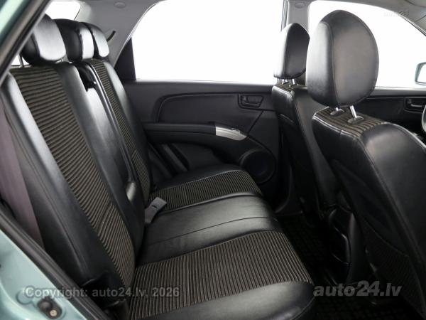 Kia Sportage 2005 in Tallinn, with an engine capacity of 2.00 L and mileage of 199 thousand km for 2299 €, photo 7 on AUTOMOTO.COM.LV