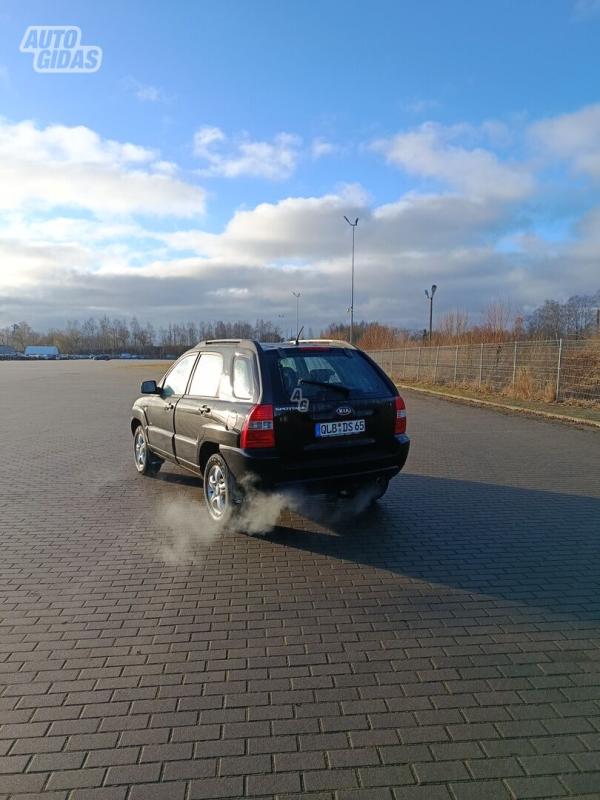 Kia Sportage 2006 in Marijampole, with an engine capacity of 2.00 L and mileage of 263 thousand km for 2599 €, photo 3 on AUTOMOTO.COM.LV