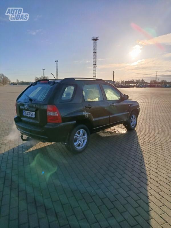 Kia Sportage 2006 in Marijampole, with an engine capacity of 2.00 L and mileage of 263 thousand km for 2599 €, photo 7 on AUTOMOTO.COM.LV