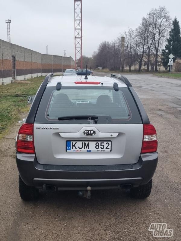 Kia Sportage 2006 Mažeikiai, ar dzinēja tilpumu 2.00 L un nobraukumu 209 tūkst. km par 3300 €, foto 1 vietnē AUTOMOTO.COM.LV