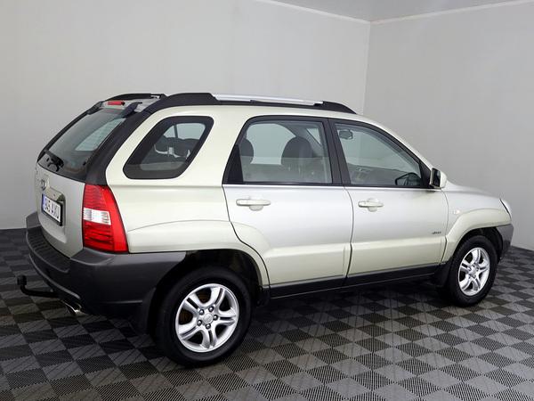 Kia Sportage 2006 Tallina, ar dzinēja tilpumu 2.00 L un nobraukumu 227 tūkst. km par 1699 €, foto 4 vietnē AUTOMOTO.COM.LV