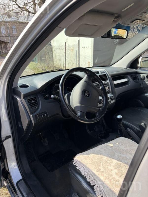 Киа Sportage 2007 в Рига, объемом двигателя 2.00 л и пробегом 143 тыс. км за 2299 €, фото 10 на AUTOMOTO.COM.LV