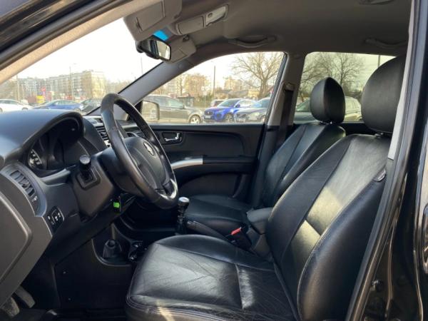 Киа Sportage 2007 в Рига, объемом двигателя 2.00 л и пробегом 321 тыс. км за 2950 €, фото 8 на AUTOMOTO.COM.LV