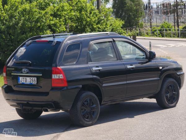 Kia Sportage 2008 Viļņa, ar dzinēja tilpumu 2.00 L un nobraukumu 234 tūkst. km par 2750 €, foto 3 vietnē AUTOMOTO.COM.LV