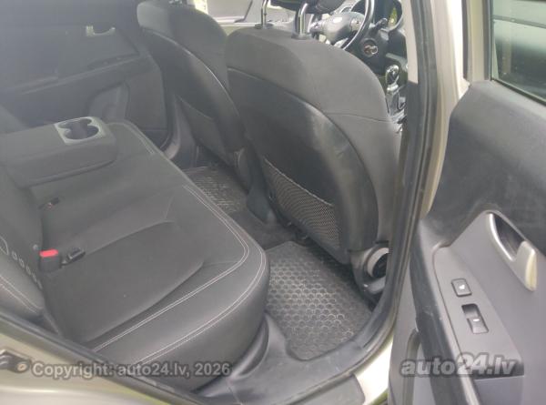 Киа Sportage 2010 в Раквере, объемом двигателя 1.60 л и пробегом 154 тыс. км за 4500 €, фото 2 на AUTOMOTO.COM.LV