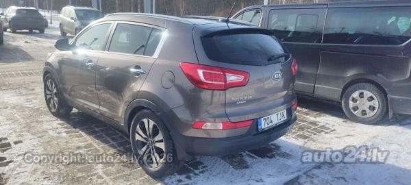 Киа Sportage 2011 в Таллин, объемом двигателя 2.00 л и пробегом 170 тыс. км за 8600 €, фото 4 на AUTOMOTO.COM.LV