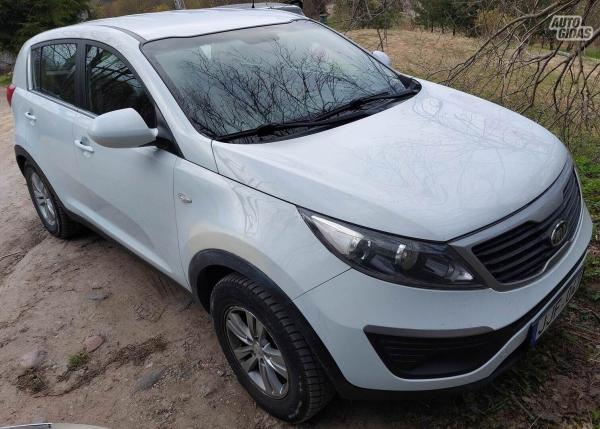 Киа Sportage 2011 в Вильнюс, объемом двигателя 1.70 л и пробегом 237 тыс. км за 4999 €, фото 2 на AUTOMOTO.COM.LV