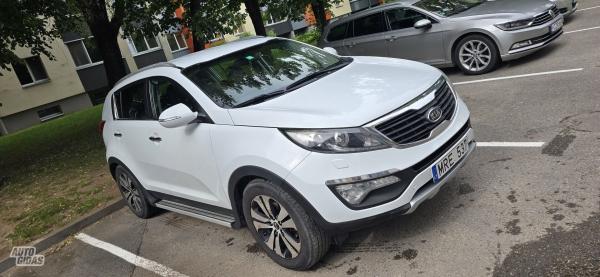 Kia Sportage 2011 in Jonava, with an engine capacity of 1.70 L and mileage of 240 thousand km for 5399 €, photo 8 on AUTOMOTO.COM.LV