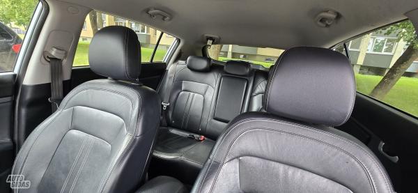 Kia Sportage 2011 in Jonava, with an engine capacity of 1.70 L and mileage of 240 thousand km for 5399 €, photo 9 on AUTOMOTO.COM.LV