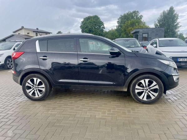 Киа Sportage 2011 в Таураге, объемом двигателя 1.70 л и пробегом 253 тыс. км за 5250 €, фото 5 на AUTOMOTO.COM.LV
