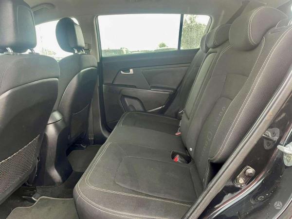 Киа Sportage 2011 в Таураге, объемом двигателя 1.70 л и пробегом 253 тыс. км за 5250 €, фото 7 на AUTOMOTO.COM.LV