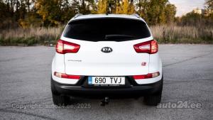 Kia Sportage 2012 in Tallinn, with an engine capacity of 2.00 L and mileage of 231 thousand km for 7000 €, photo 1 on AUTOMOTO.COM.LV