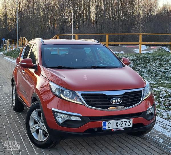Kia Sportage 2012 in Siauliai, with an engine capacity of 1.60 L and mileage of 211 thousand km for 5990 €, photo 2 on AUTOMOTO.COM.LV
