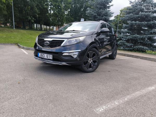 Kia Sportage 2012 in Kaunas, with an engine capacity of 2.00 L and mileage of 217 thousand km for 7300 €, photo 2 on AUTOMOTO.COM.LV