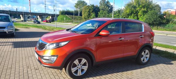 Kia Sportage 2012 in Klaipeda on AUTOMOTO.COM.LV Kia Sportage 2012 in Klaipeda, with an engine capacity of 1.70 L and mileage of 306 thousand km for 5800 €, photo 6 on AUTOMOTO.COM.LV