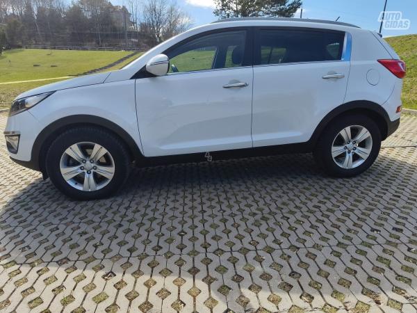 Kia Sportage 2013 in Kaunas, with an engine capacity of 2.00 L and mileage of 164 thousand km for 5200 €, photo 7 on AUTOMOTO.COM.LV