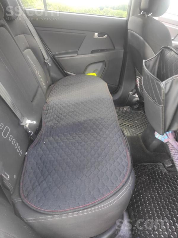 Kia Sportage 2013 in Kraslava, with an engine capacity of 1.70 L and mileage of 149 thousand km for 6700 €, photo 8 on AUTOMOTO.COM.LV