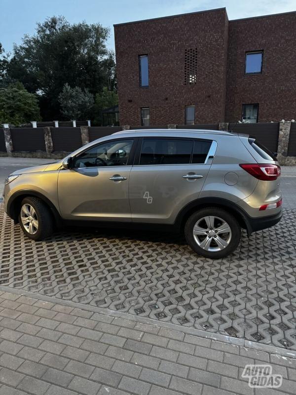 Kia Sportage 2013 in Vilnius on AUTOMOTO.COM.LV Kia Sportage 2013 in Vilnius, with an engine capacity of 2.00 L and mileage of 152 thousand km for 7000 €, photo 3 on AUTOMOTO.COM.LV
