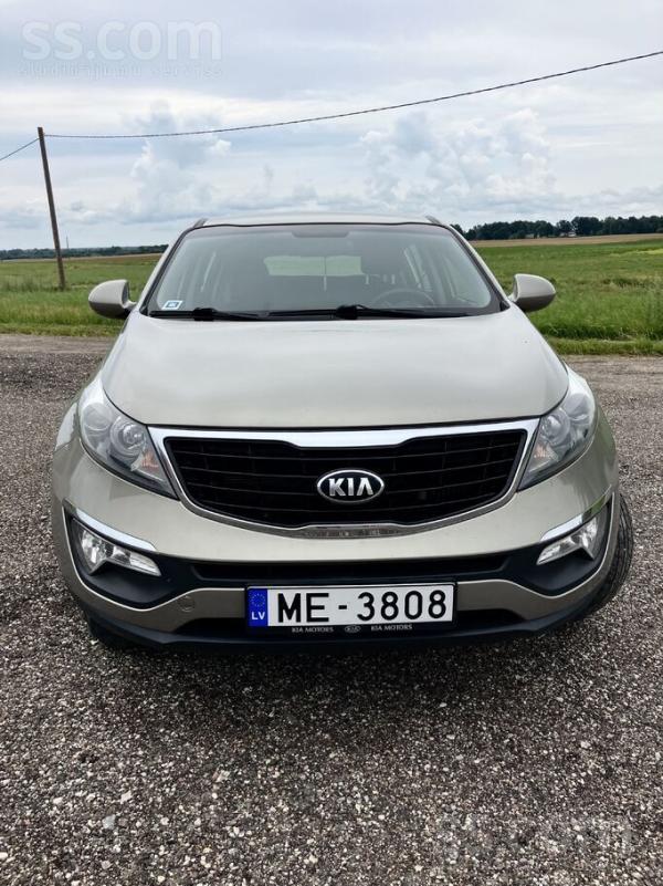 Kia Sportage 2014 in Talsi, with an engine capacity of 2.00 L and mileage of 0 thousand km for 9990 €, photo 2 on AUTOMOTO.COM.LV