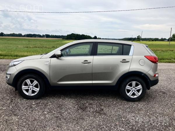 Kia Sportage 2014 in Talsi, with an engine capacity of 2.00 L and mileage of 0 thousand km for 9990 €, photo 4 on AUTOMOTO.COM.LV
