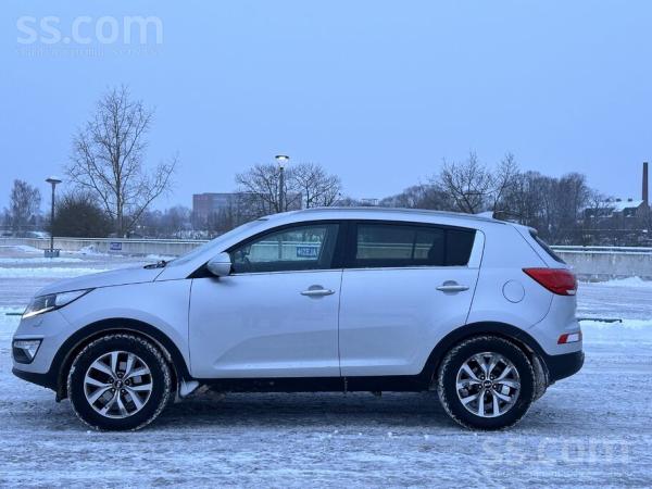 Киа Sportage 2014 в Рига, объемом двигателя 1.70 л и пробегом 180 тыс. км за 8300 €, фото 4 на AUTOMOTO.COM.LV