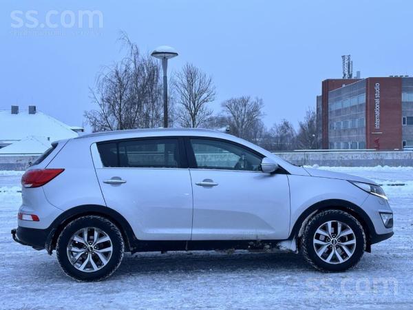 Киа Sportage 2014 в Рига, объемом двигателя 1.70 л и пробегом 180 тыс. км за 8300 €, фото 8 на AUTOMOTO.COM.LV