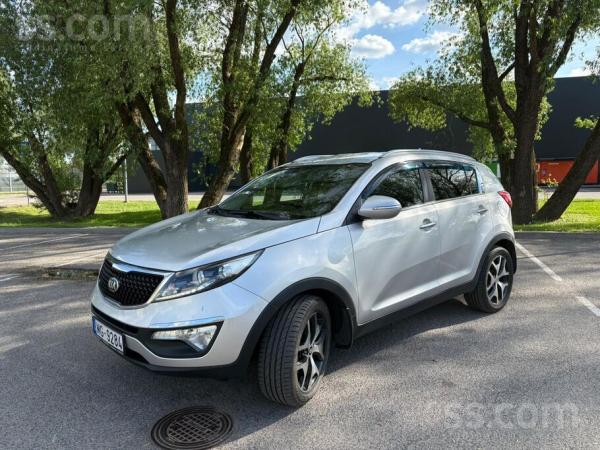 Kia Sportage 2014 Rīga, ar dzinēja tilpumu 1.70 L un nobraukumu 270 tūkst. km par 7000 €, foto 1 vietnē AUTOMOTO.COM.LV