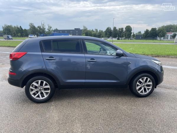 Kia Sportage 2014 in Kaunas, with an engine capacity of 2.40 L and mileage of 185 thousand km for 6300 €, photo 4 on AUTOMOTO.COM.LV
