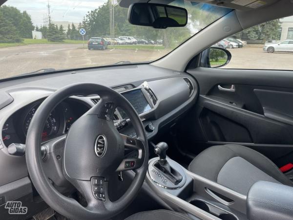 Kia Sportage 2014 in Kaunas, with an engine capacity of 2.40 L and mileage of 185 thousand km for 6300 €, photo 8 on AUTOMOTO.COM.LV