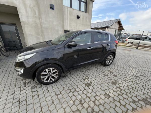 Киа Sportage 2015 в Паланга, объемом двигателя 1.70 л и пробегом 185 тыс. км за 7500 €, фото 4 на AUTOMOTO.COM.LV