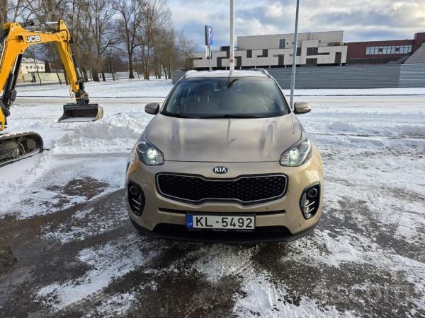 Kia Sportage 2016 Rīga, ar dzinēja tilpumu 1.60 L un nobraukumu 148 tūkst. km par 12000 €, foto 3 vietnē AUTOMOTO.COM.LV