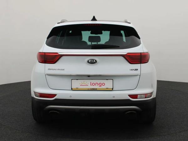 Kia Sportage 2016 in Vilnius, with an engine capacity of 1.60 L and mileage of 158 thousand km for 15899 €, photo 5 on AUTOMOTO.COM.LV